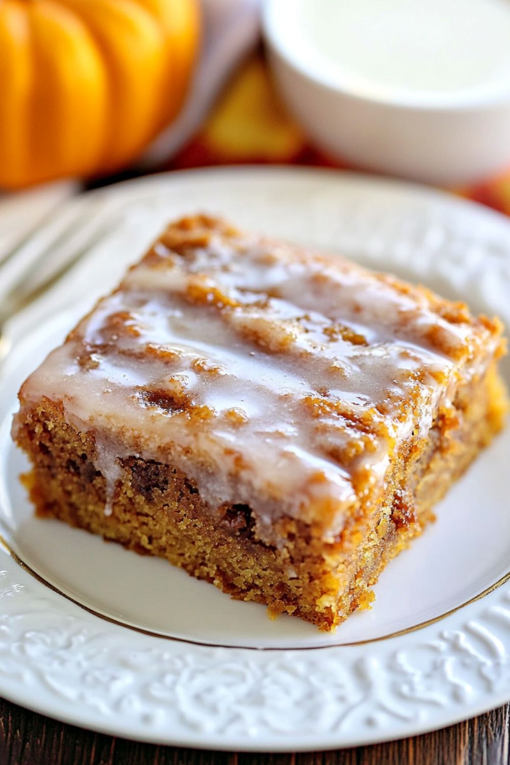 Pumpkin Honey Bun Cake: Perfect Fall Dessert Recipe