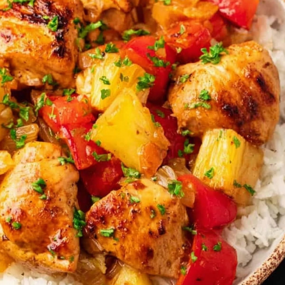 Juicy Hawaiian Chicken: The Ultimate Tropical Dinner